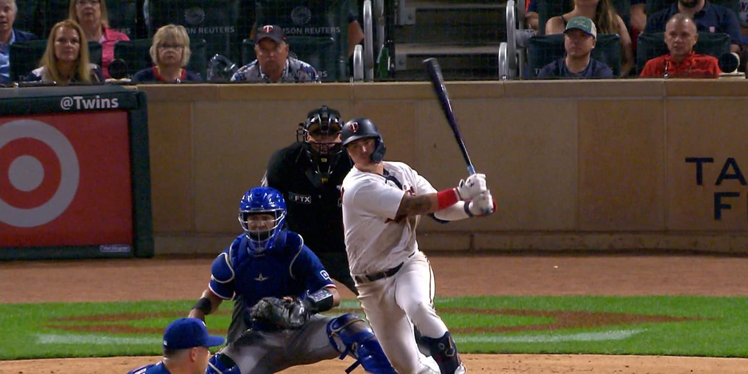 Jose Miranda has game-tying hit in loss to Rangers