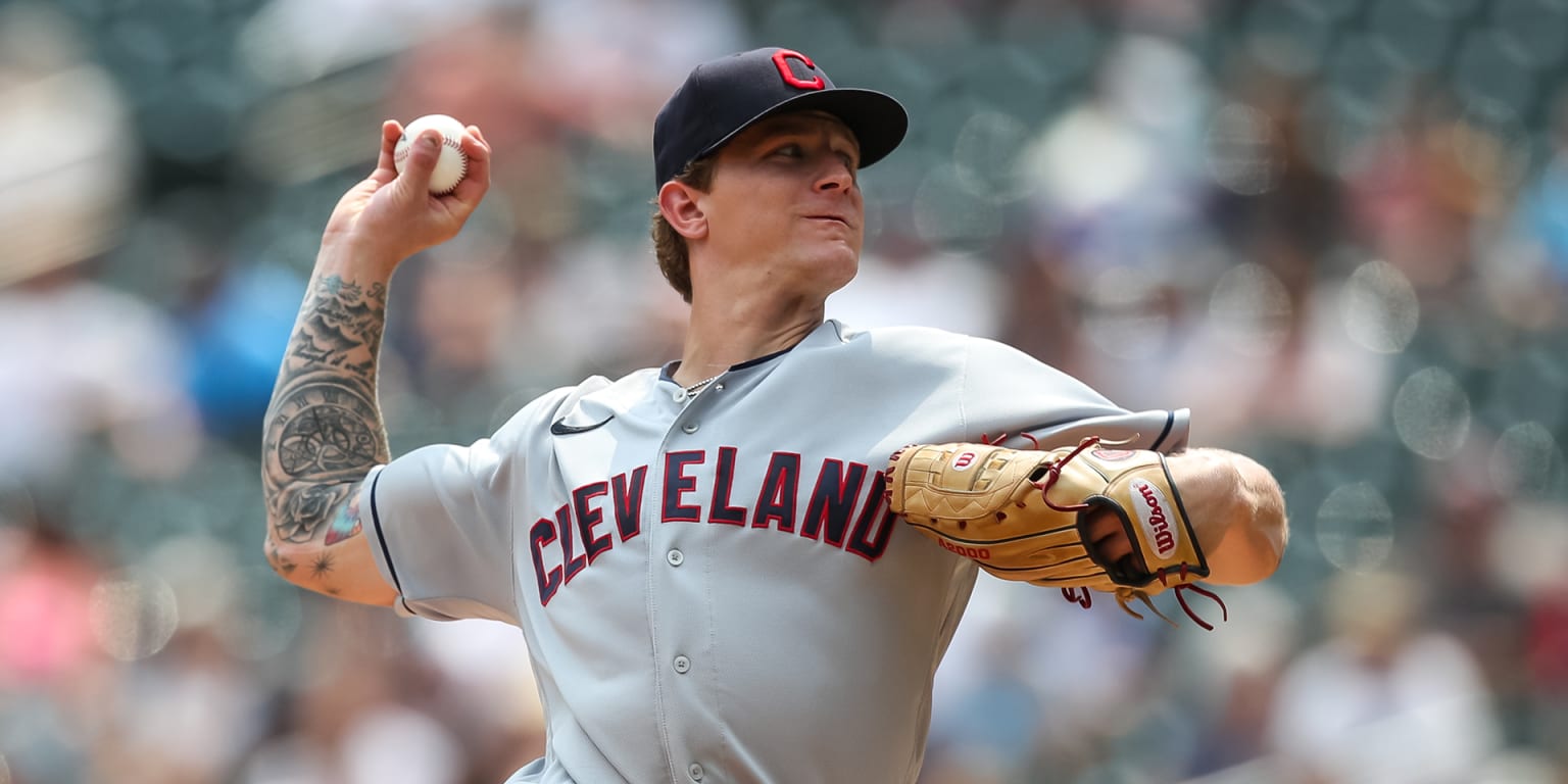 Zach Plesac struggles, Indians fall in 11 innings to Twins