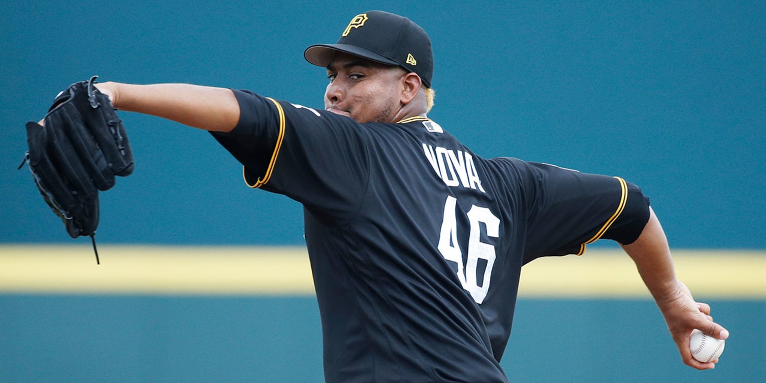Pirates Ivan Nova perfect in spring debut