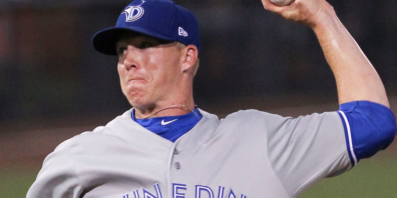 White Sox acquire left-hander Colton Turner