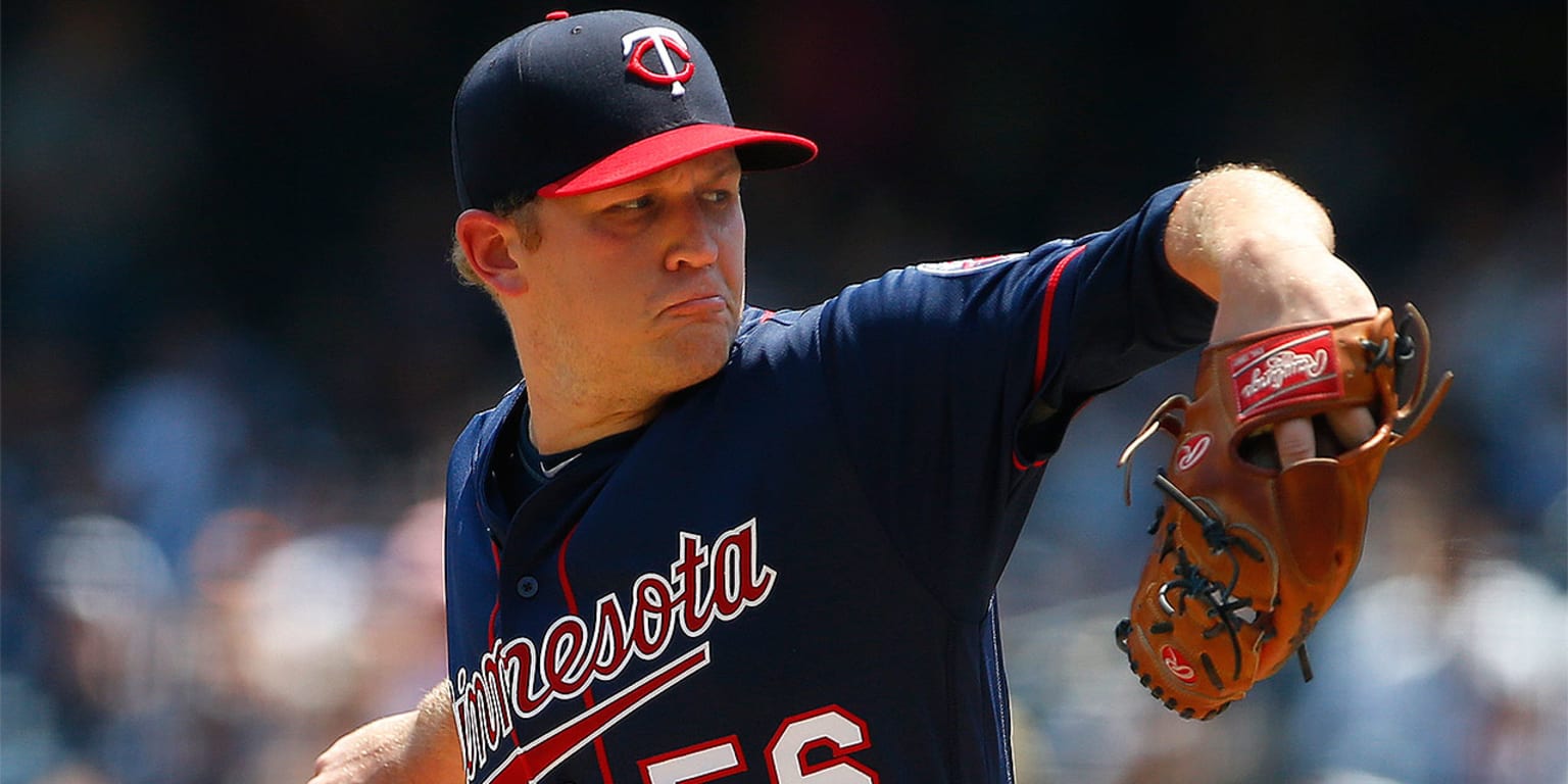 Tyler Duffey flirts with perfection in big win