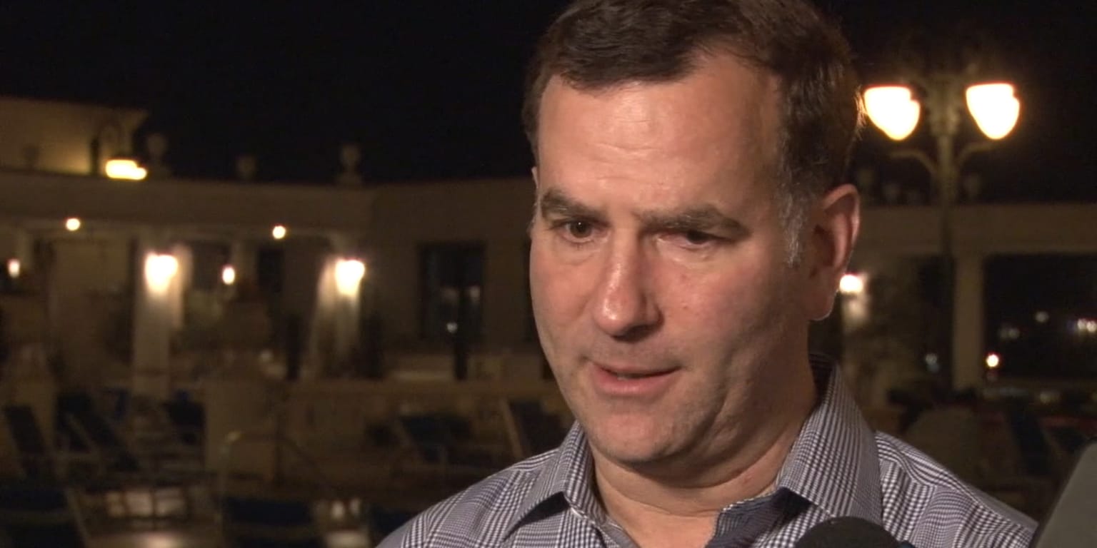 Rick Hahn, White Sox arrive at Winter Meetings