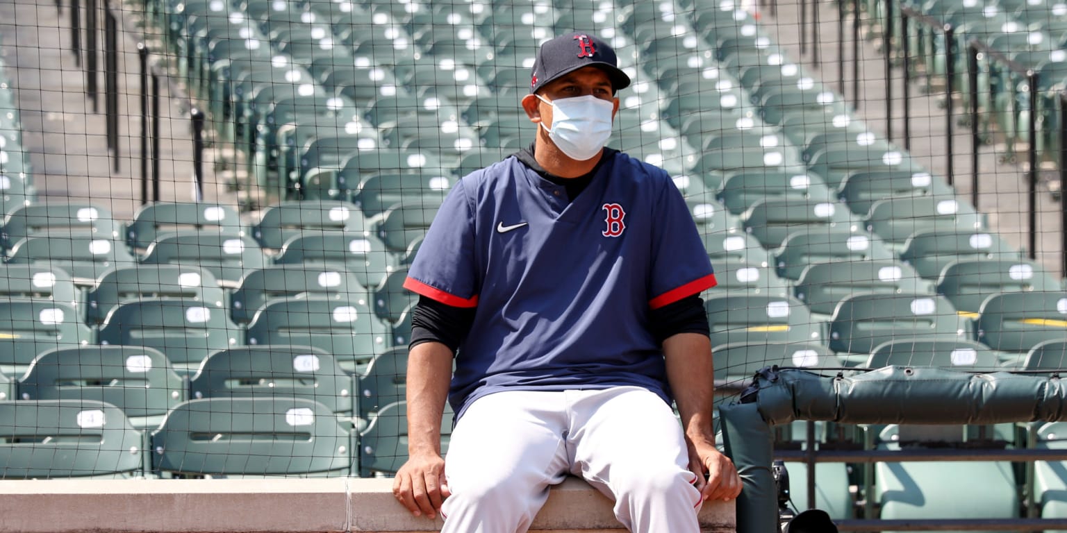 Alex Cora to attend daughter's high school graduation