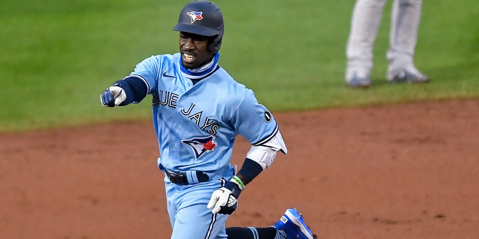 Jonathan Davis homers in win over Yankees