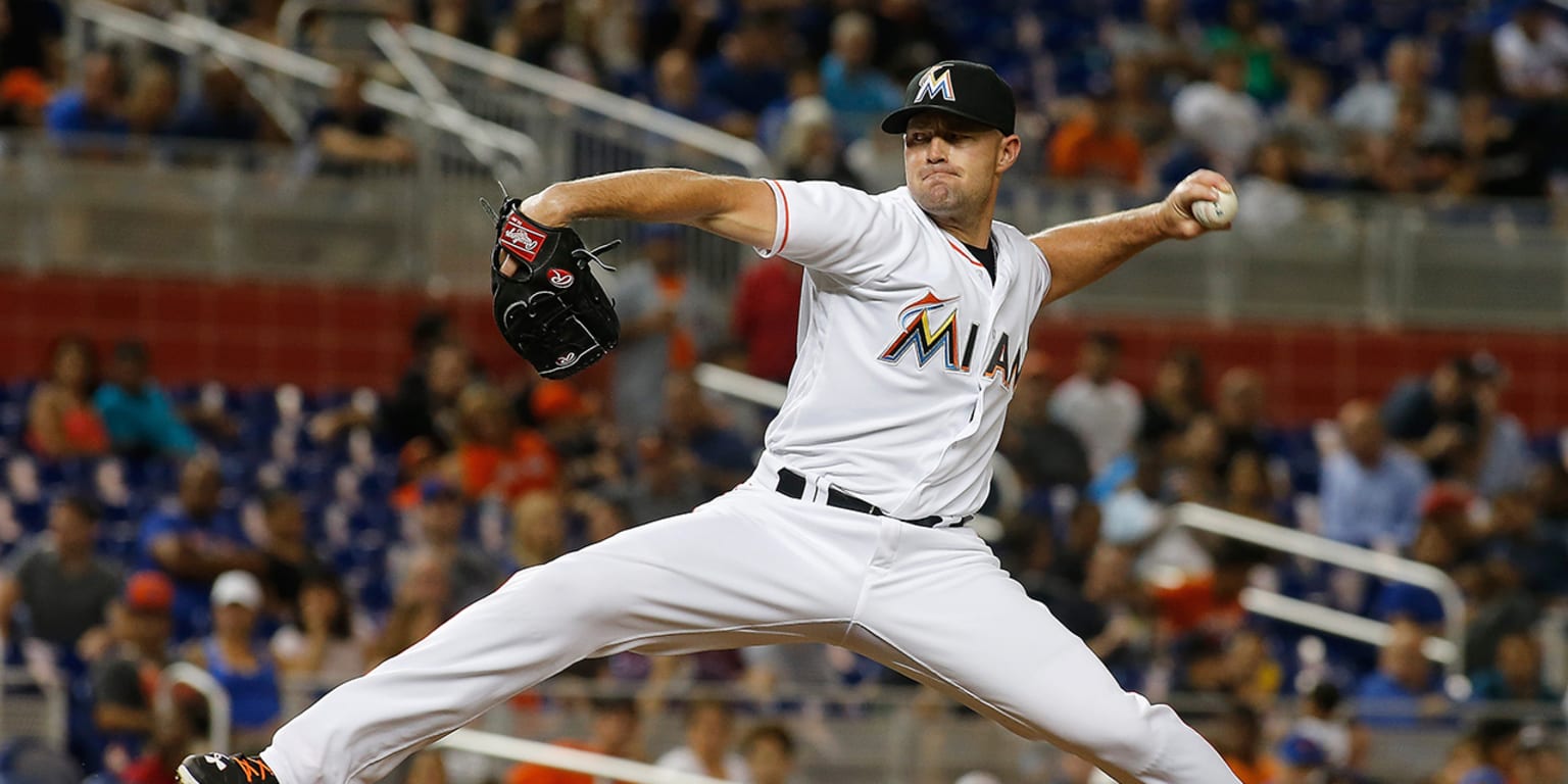 Marlins' Mike Dunn gave up a homer vs. Mets