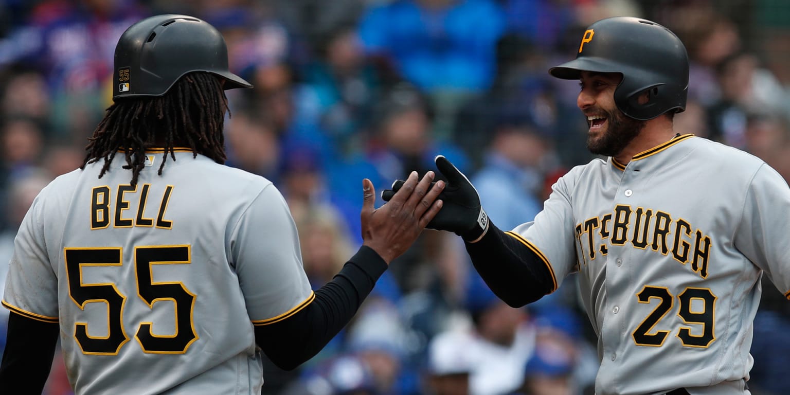 Francisco Cervelli, Pirates spoil Cubs opener