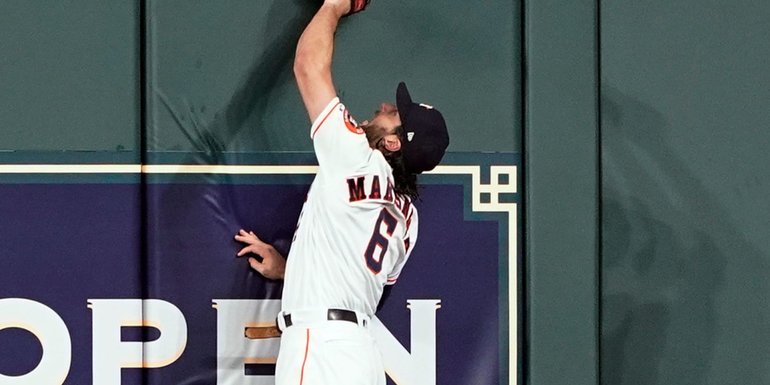 Jake Marisnick makes great catch, double play