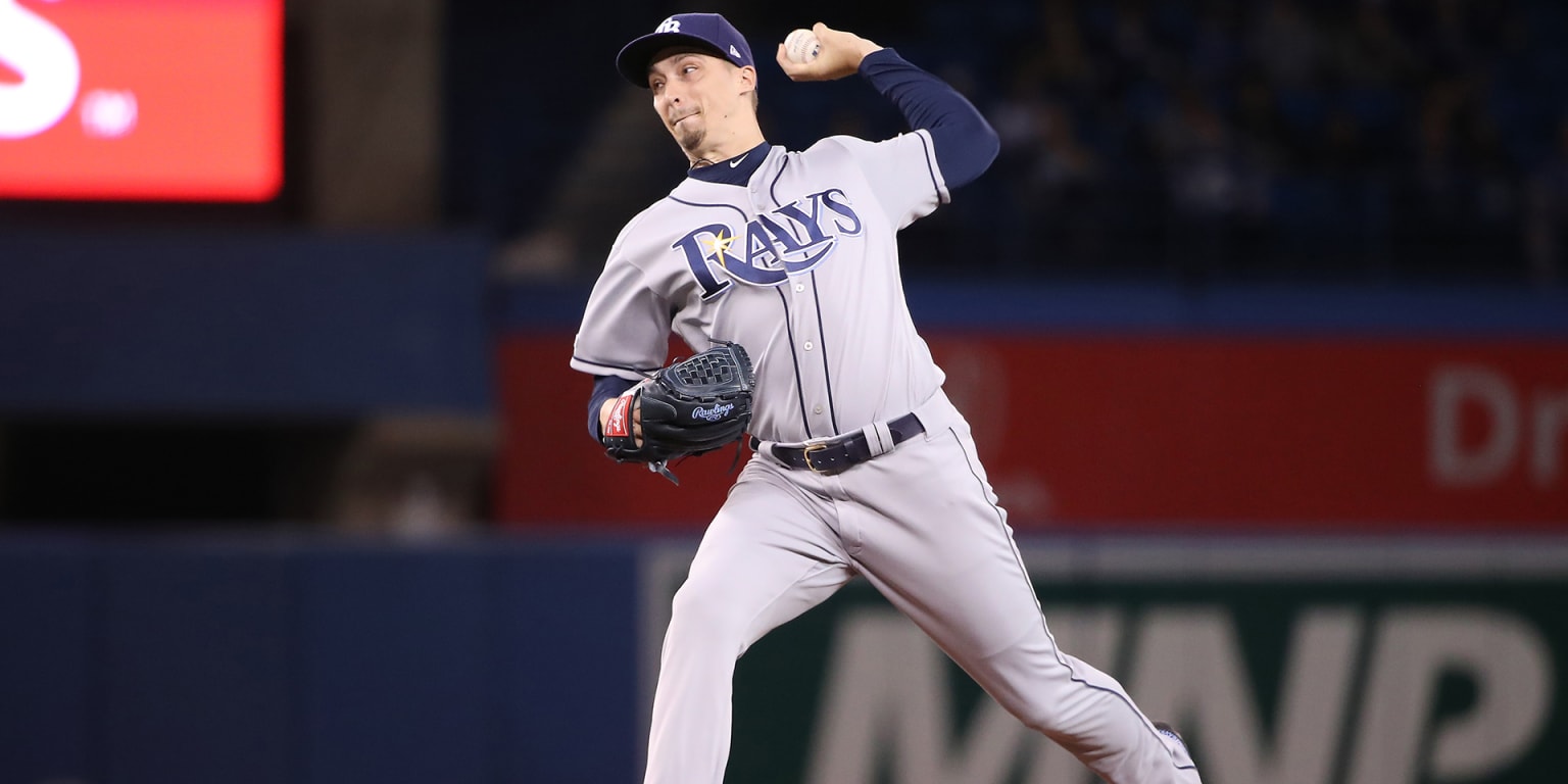 Blake Snell has one-hit outing against Toronto