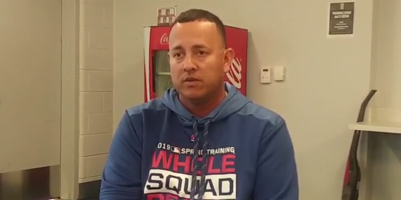 FAQs about Rangers pitching coach Julio Rangel