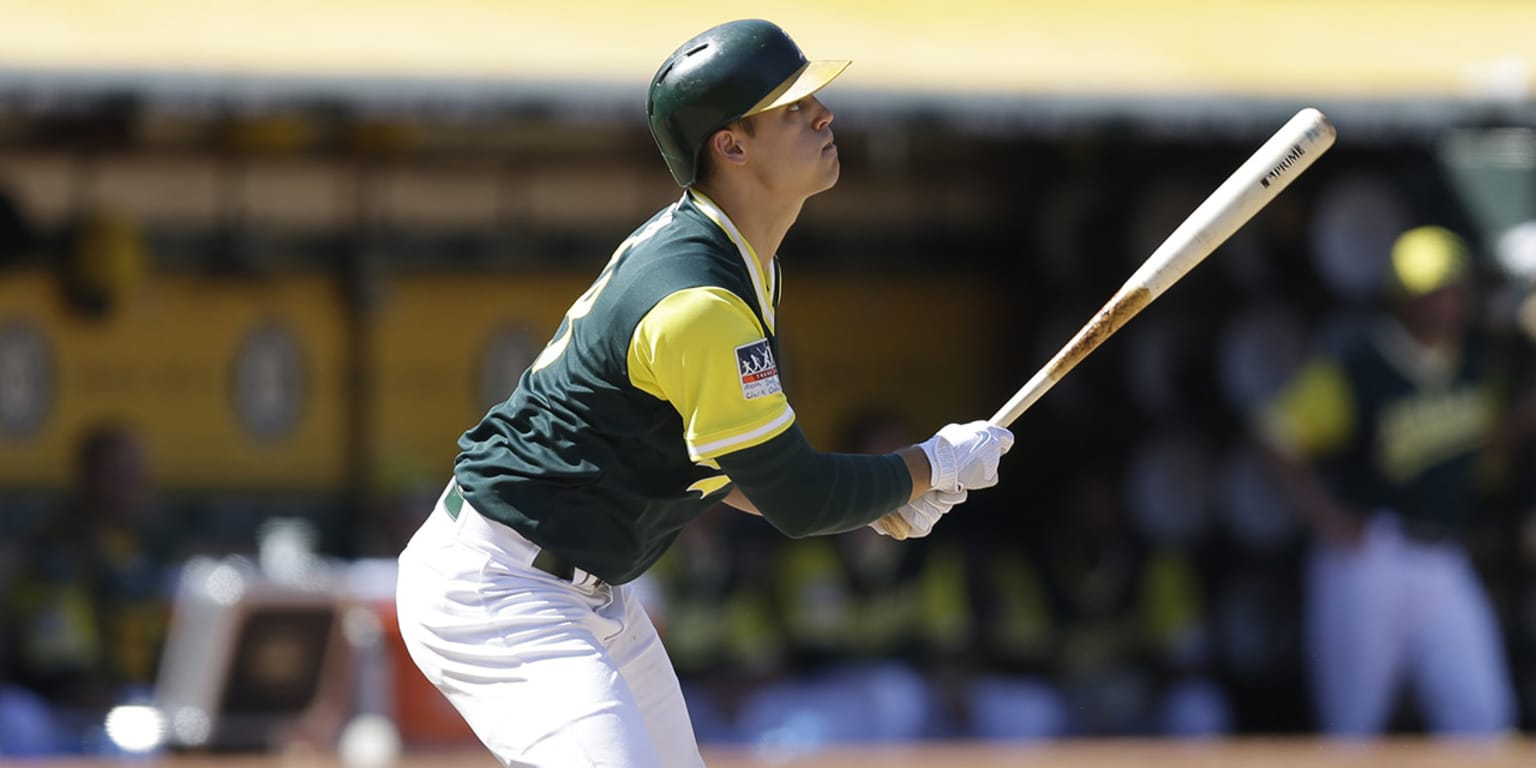 Chad Pinder homers twice in win vs. Rangers