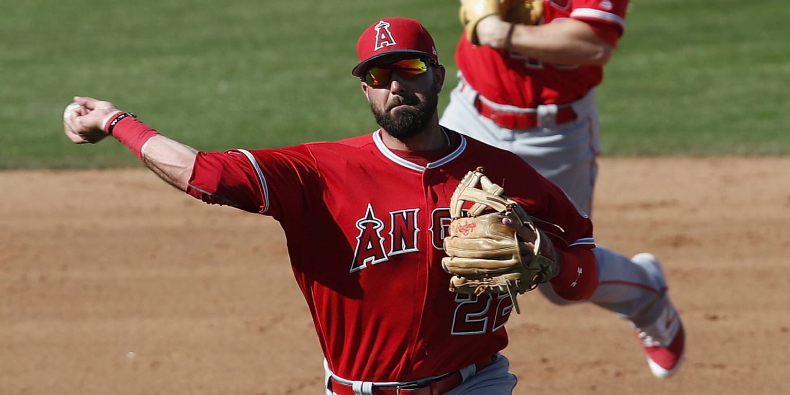 Kaleb Cowart to try his hand as two-way player