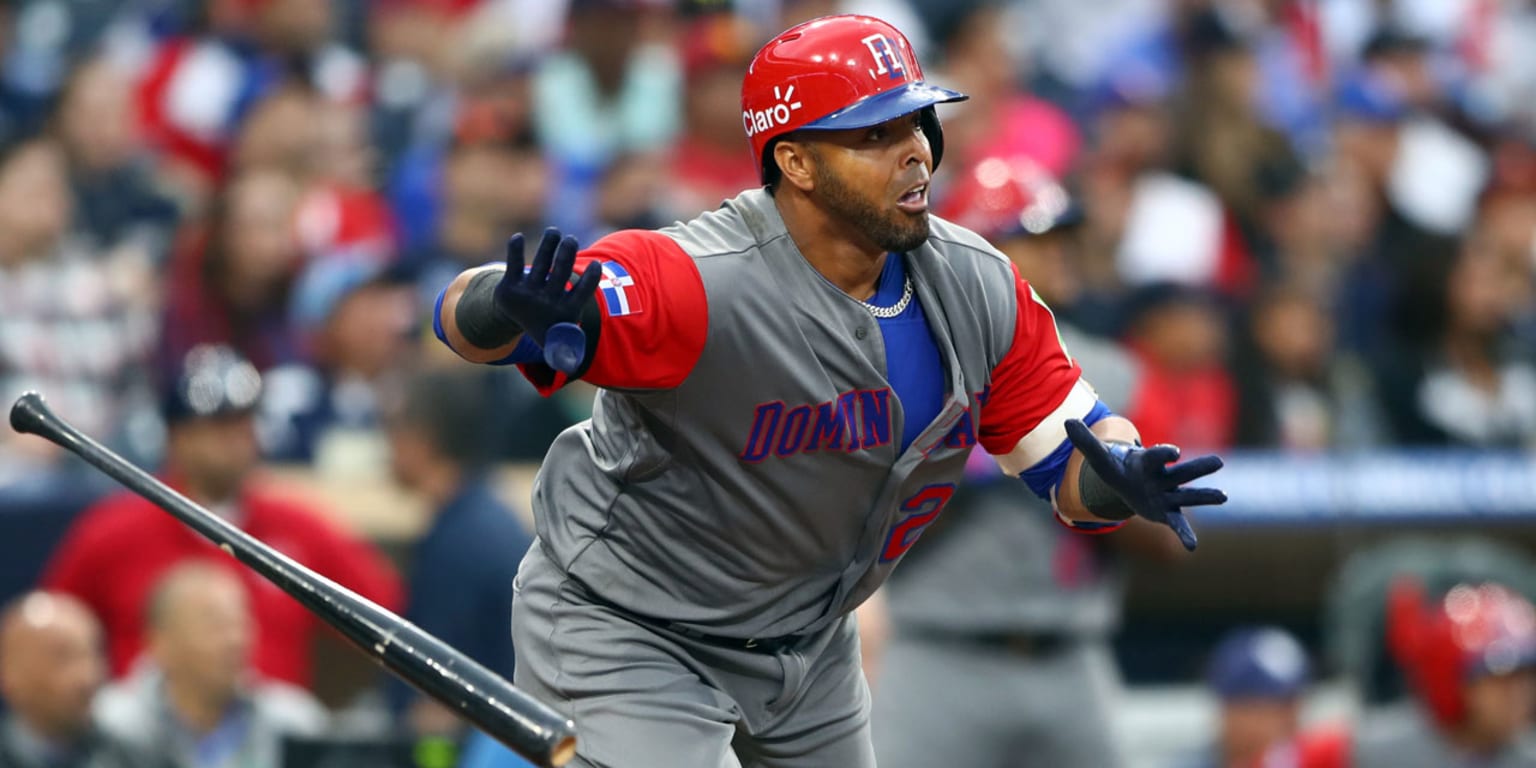 Nelson Cruz hits tying home run in Classic