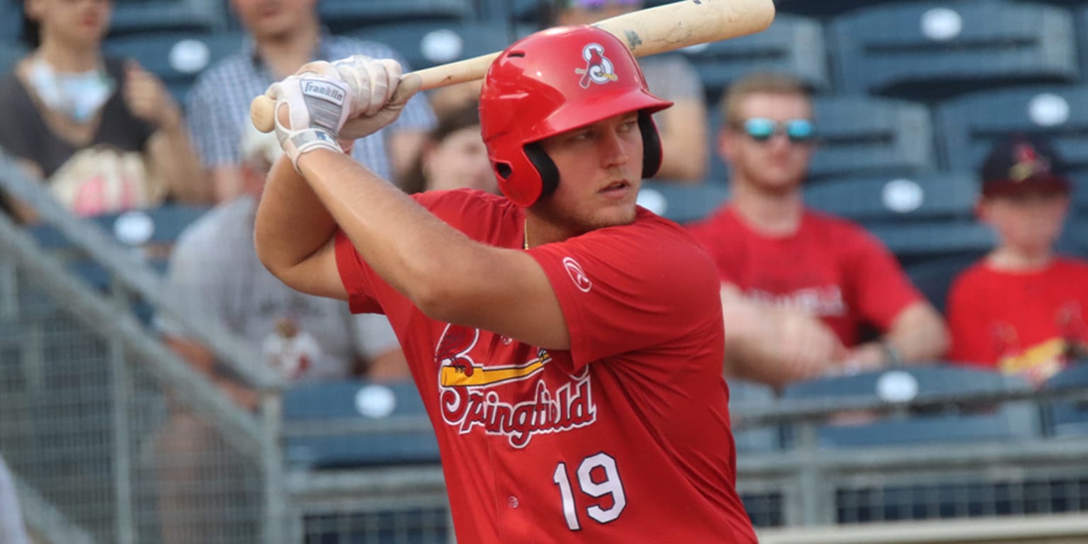 Cardinals' Baker continues home run binge