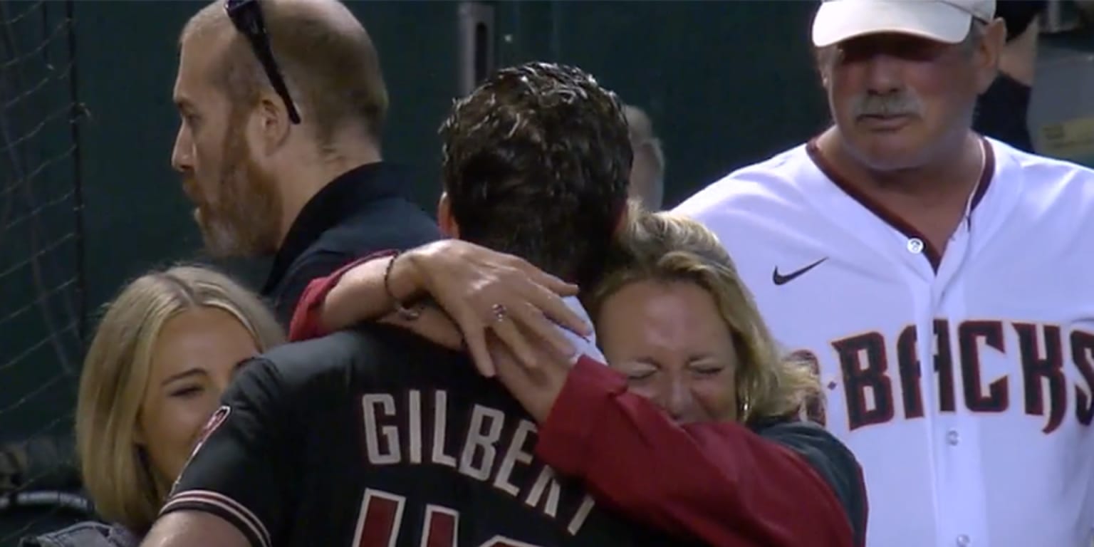 Tyler Gilbert's parents react to no-hitter