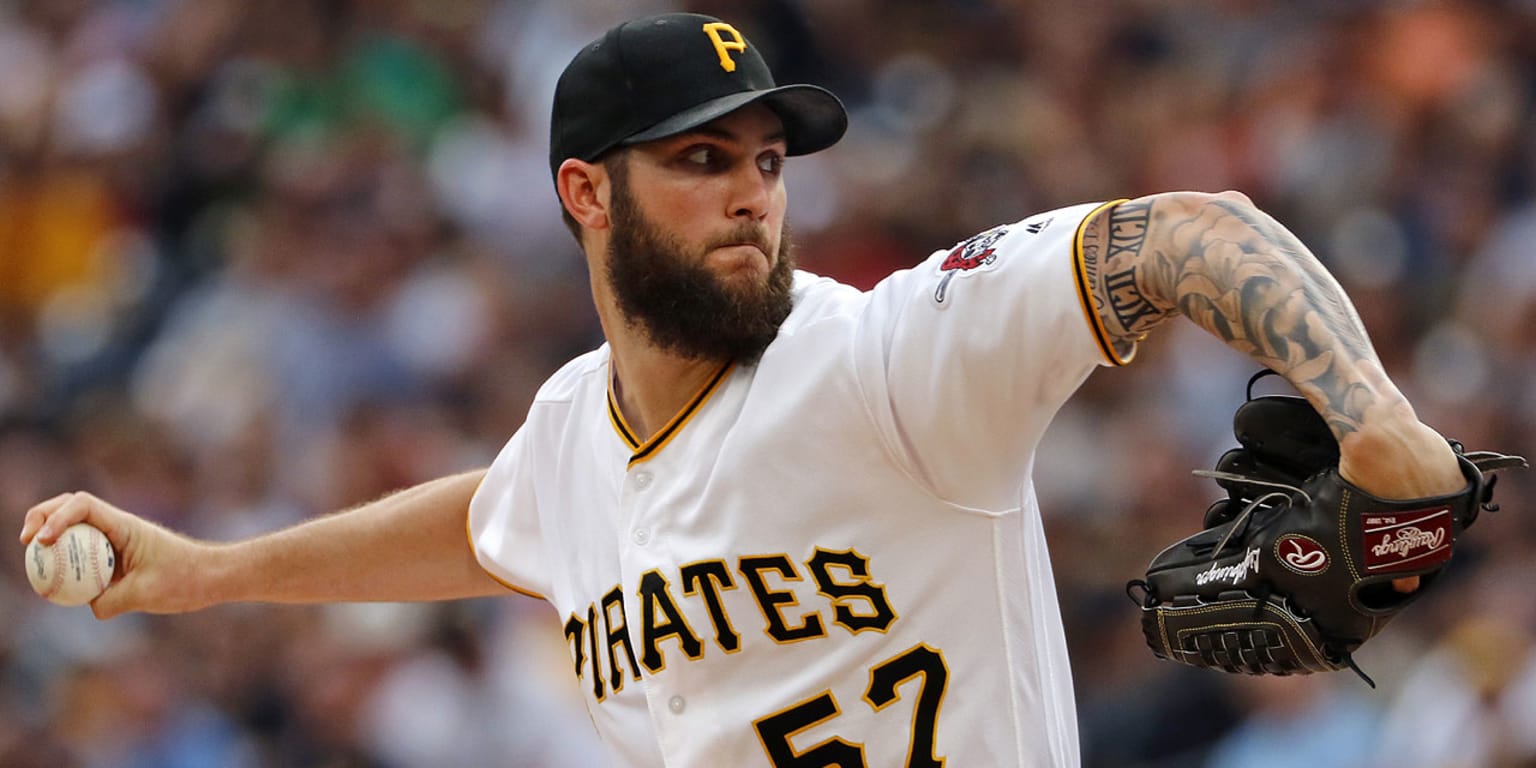 Pirates' Trevor Williams learning how to pitch