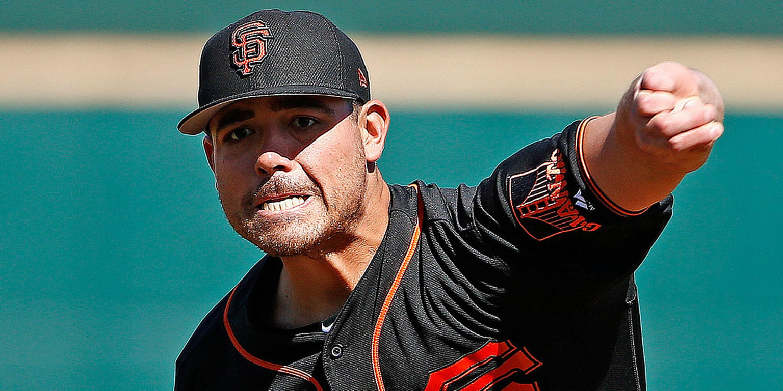 Giants' Matt Moore pleased with spring debut