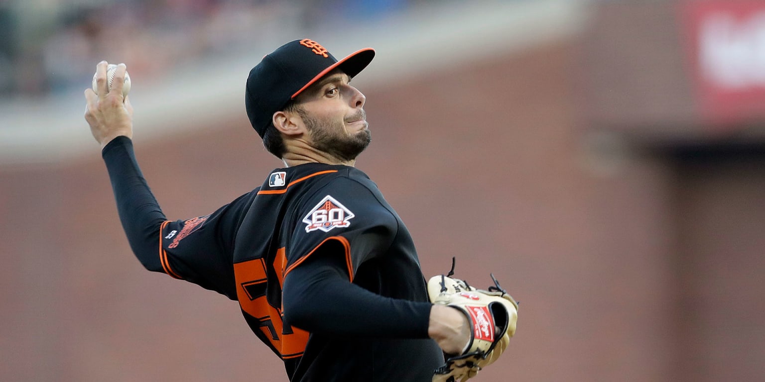 Andrew Suarez pitches 7 shutout innings