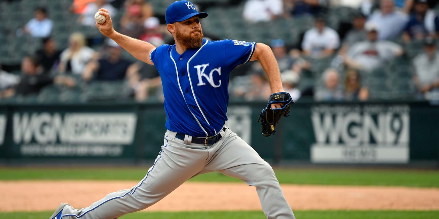 Ian Kennedy sees himself as a reliever going forward