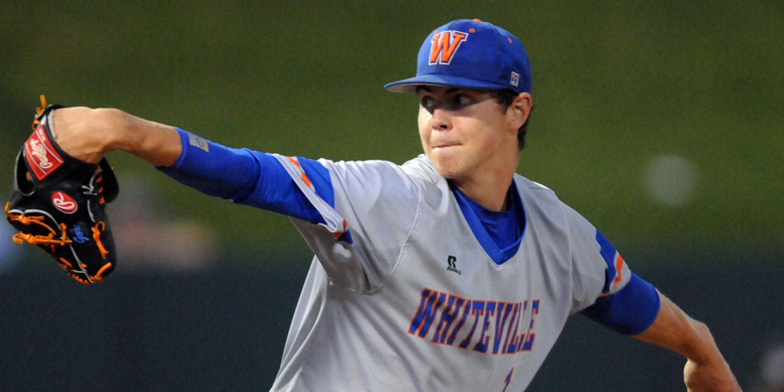 Padres eligieron de tercero en el draft al lanzador MacKenzie Gore