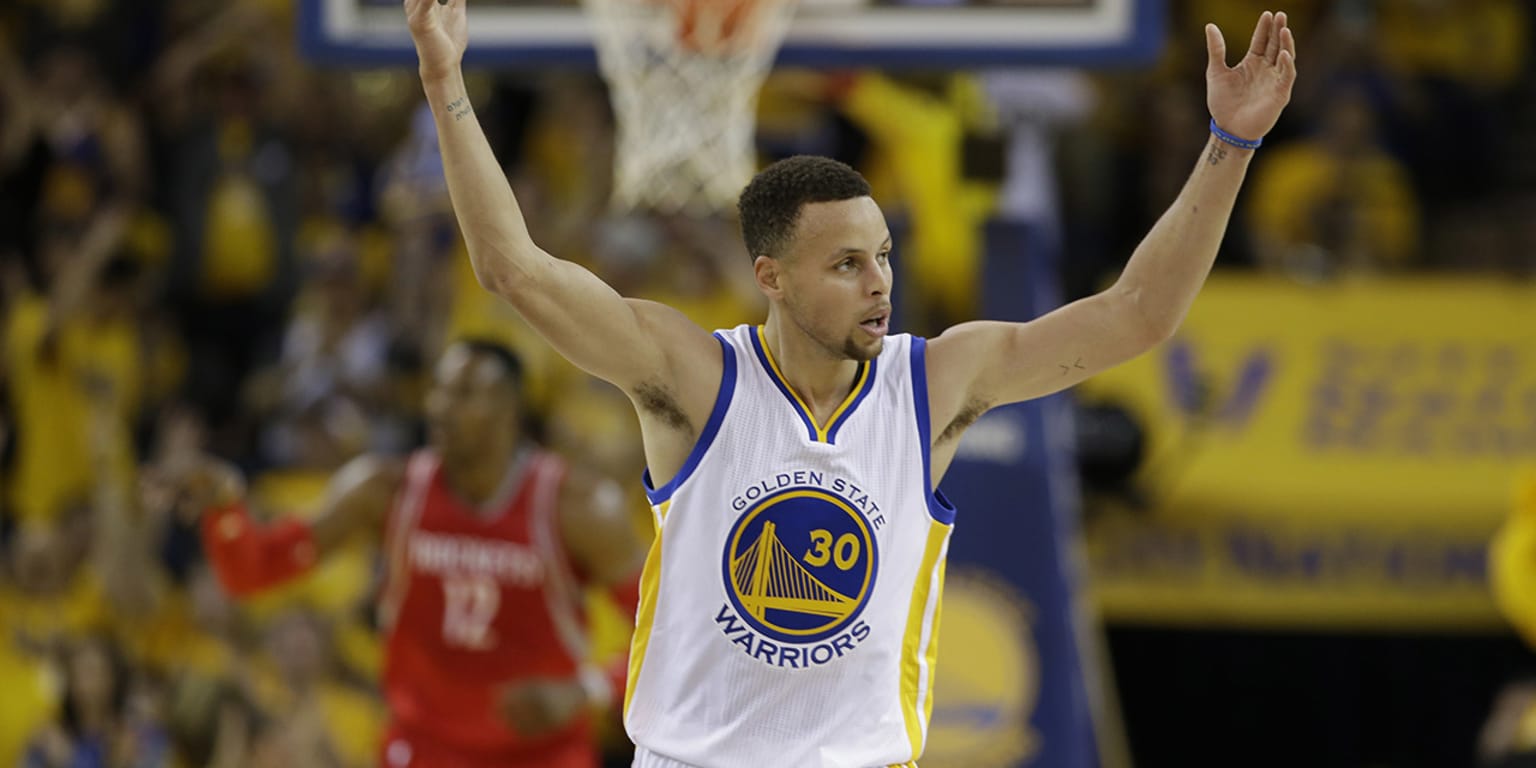 Steph Curry is practicing pitching mechanics, might someday take over ...