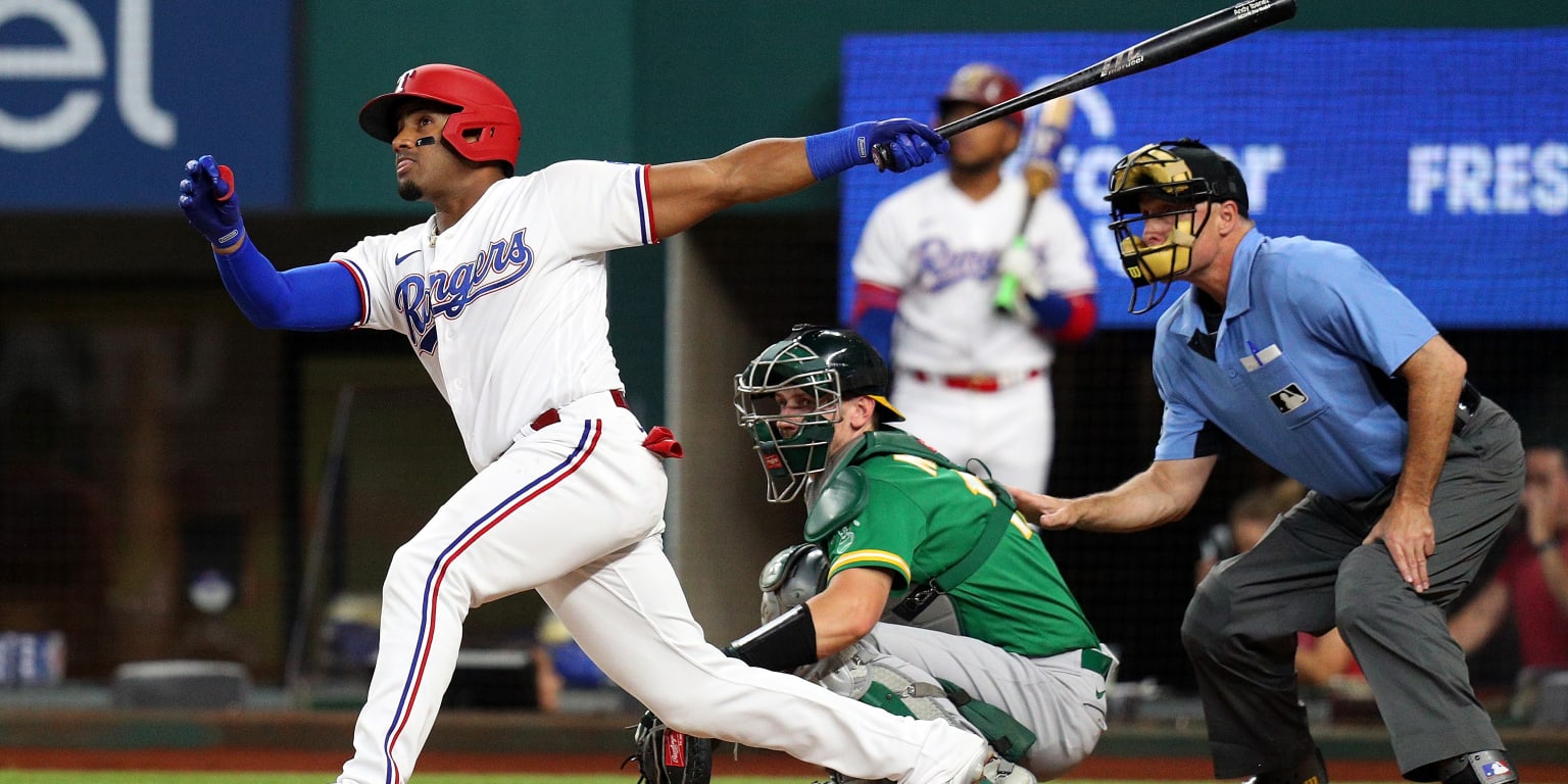 Rangers offense comes alive in win over Athletics