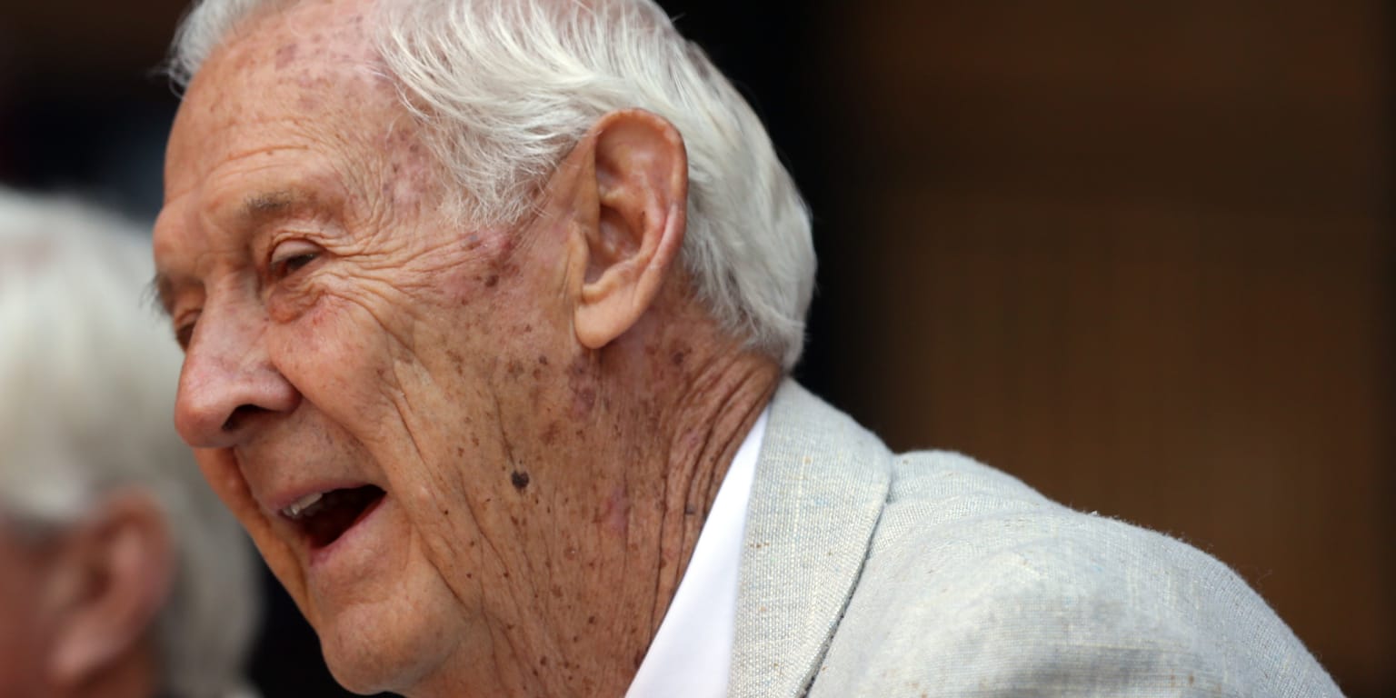 Former Indians catcher Hal Naragon passes away