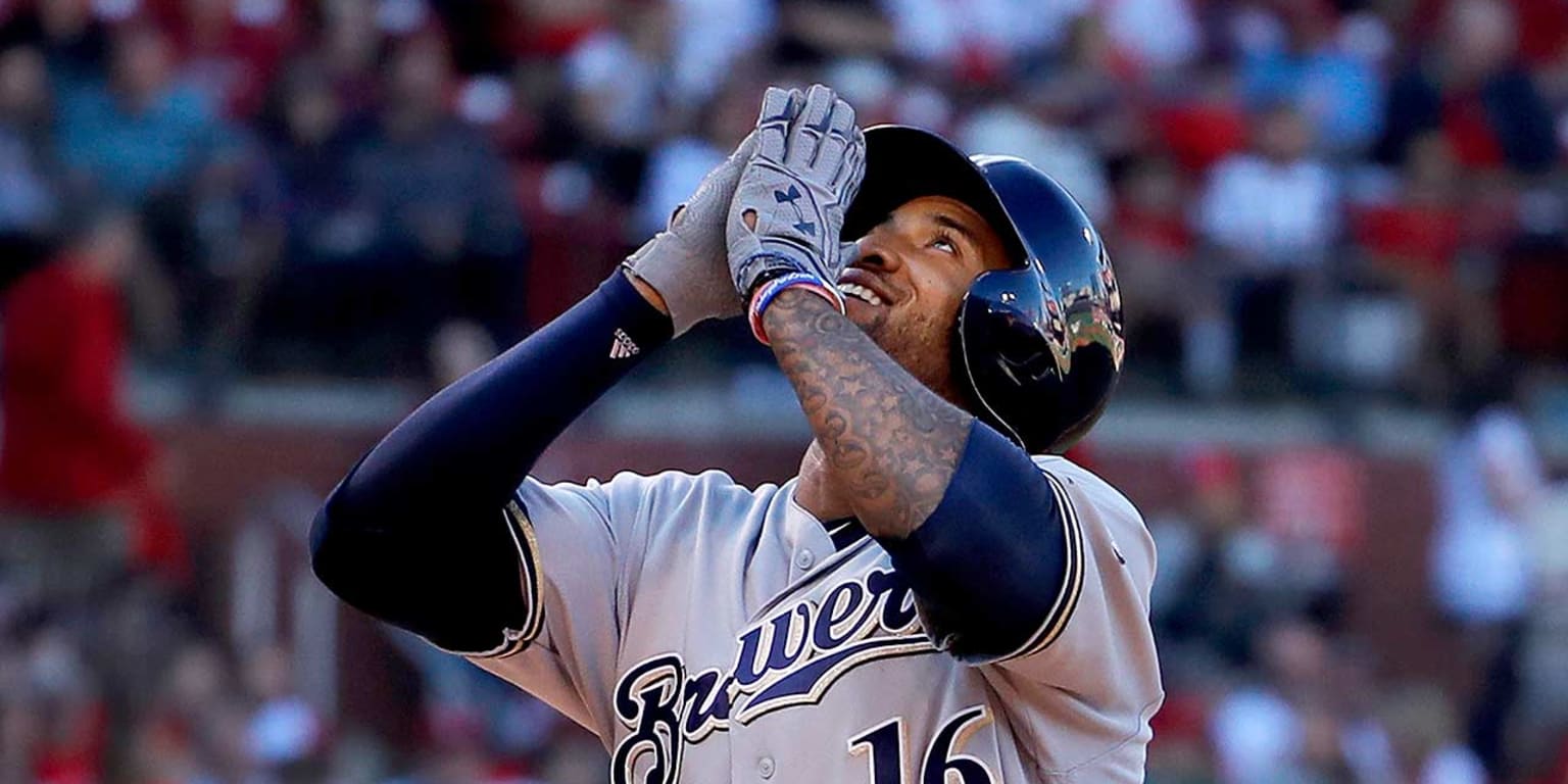 Brewers reflect on year after missing playoffs