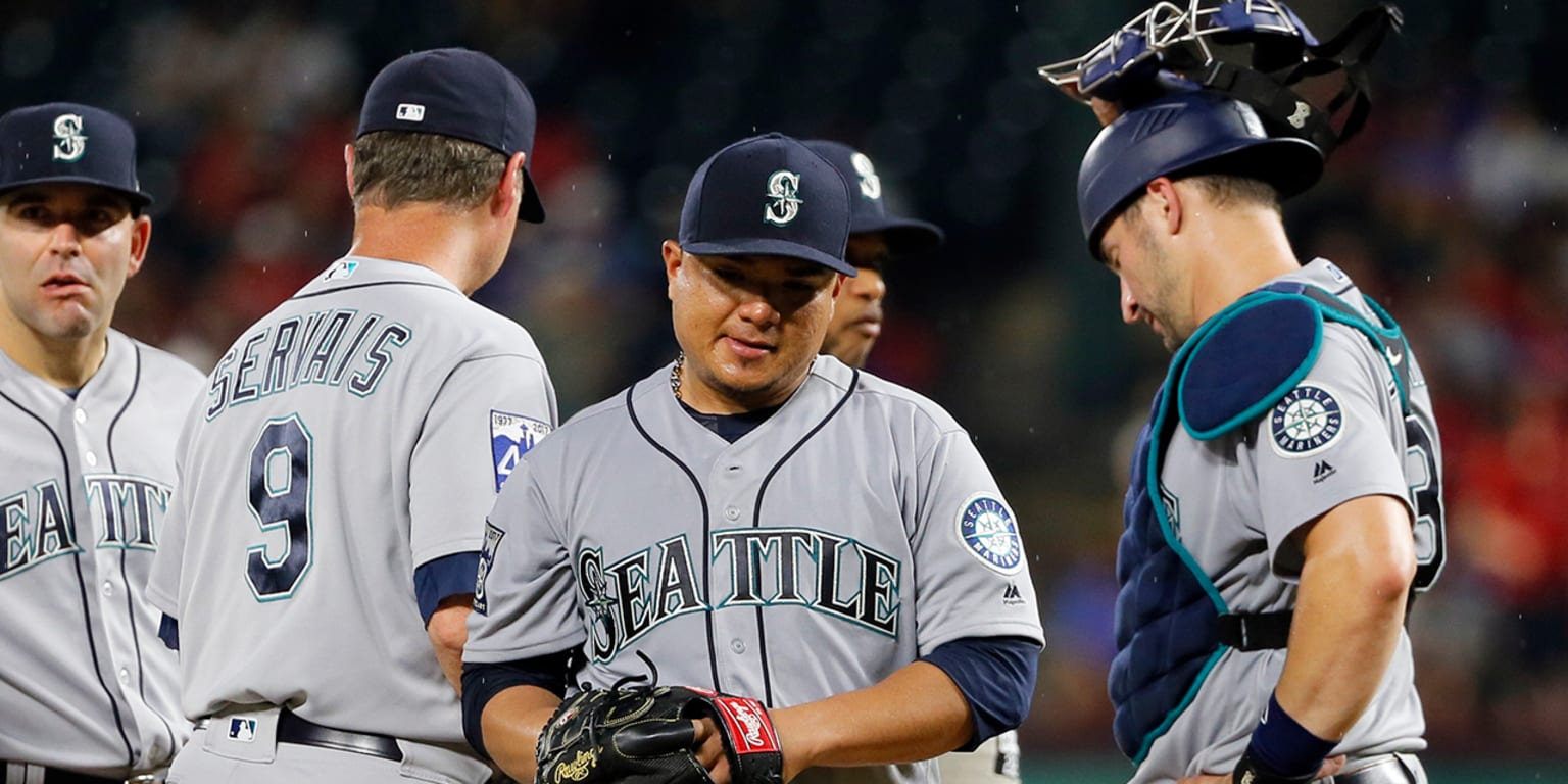 Mariners' Erasmo Ramirez pulled in 4th inning