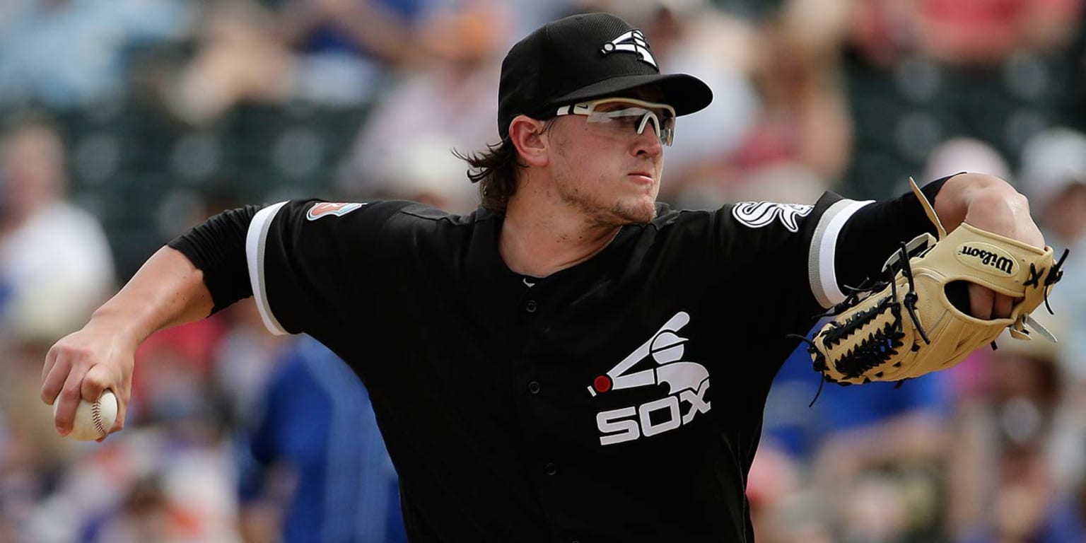 White Sox assign Carson Fulmer to Minors camp