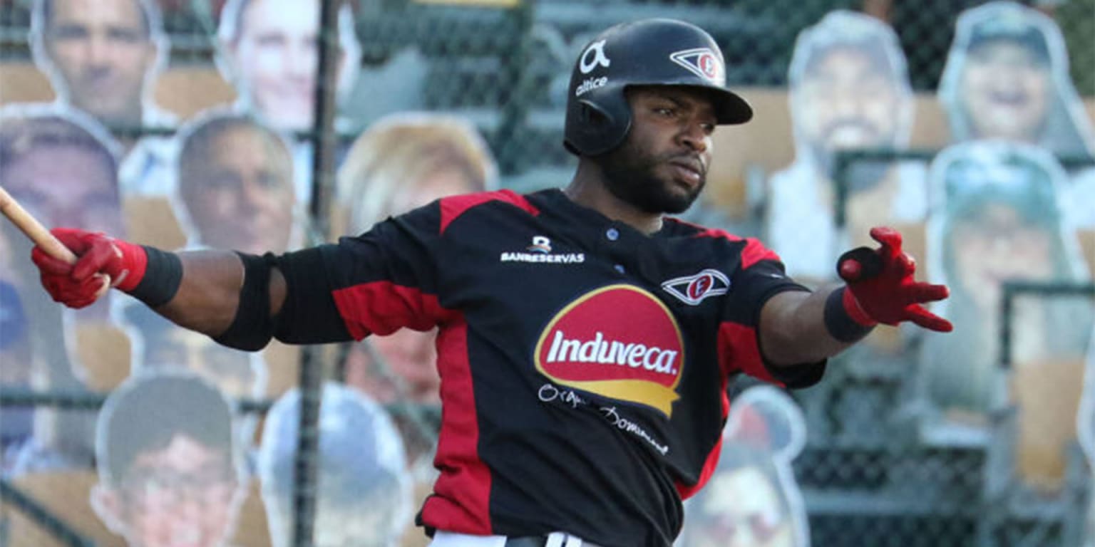 Polanco fuera en R.D. por muñeca fracturada