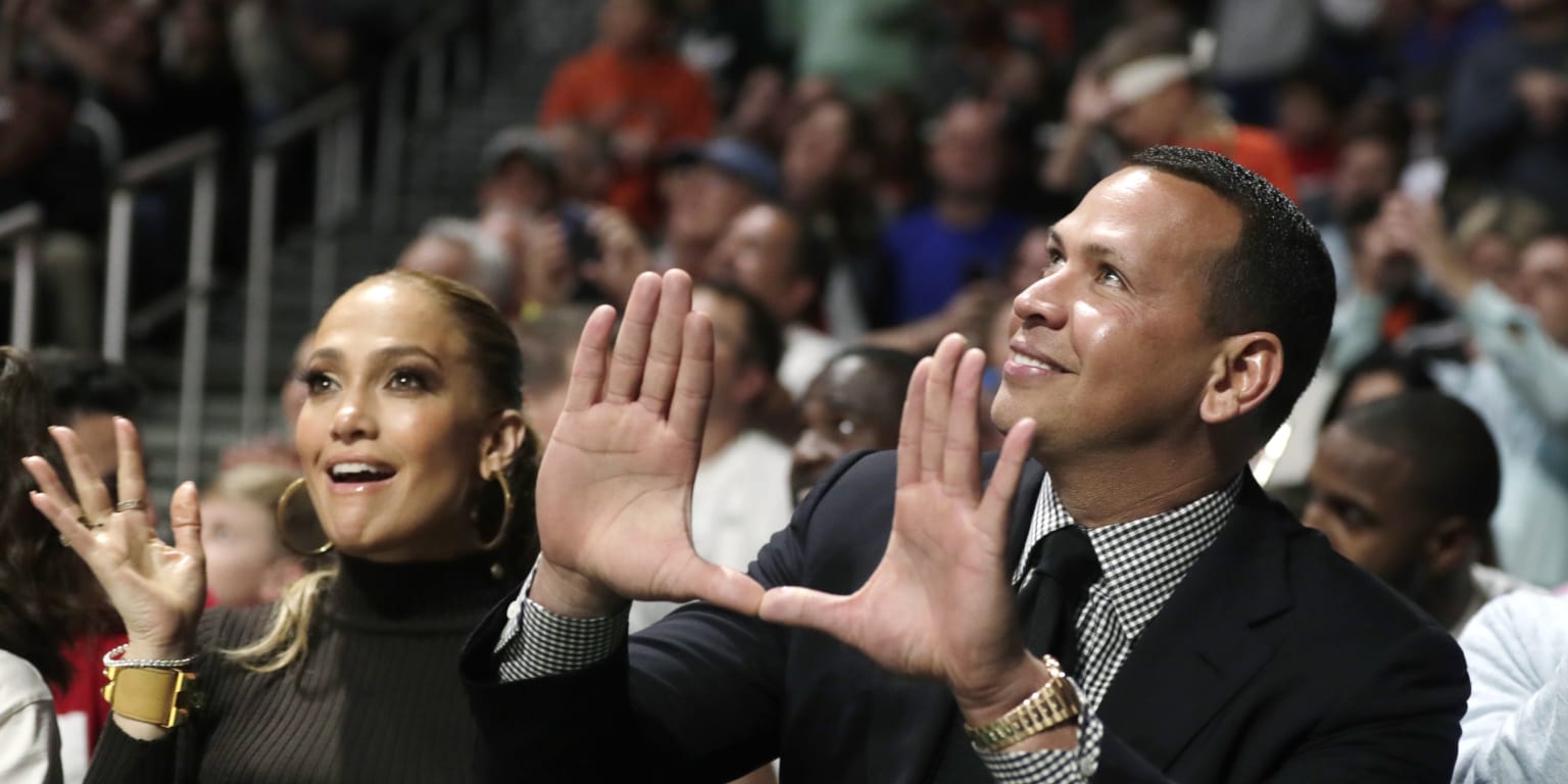 A-Rod and J-Lo posed for a dramatic pre-Super Bowl photo and, naturally ...