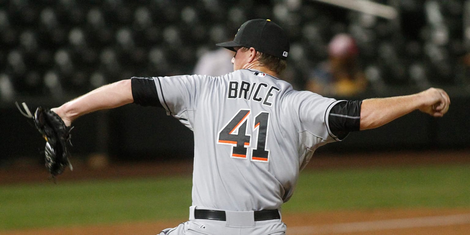 Marlins look to internal options for starters