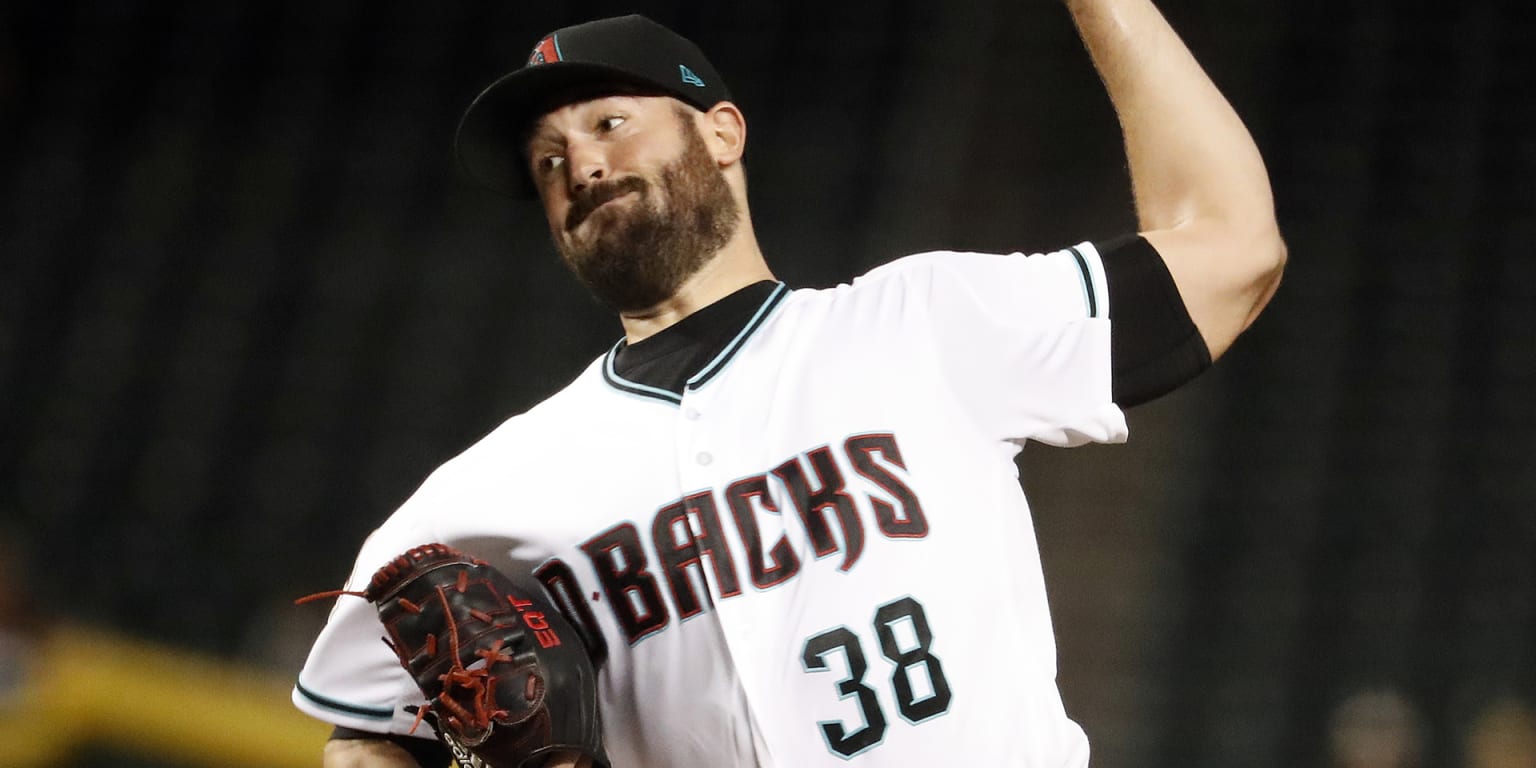 Robbie Ray pitches Diamondbacks past Padres