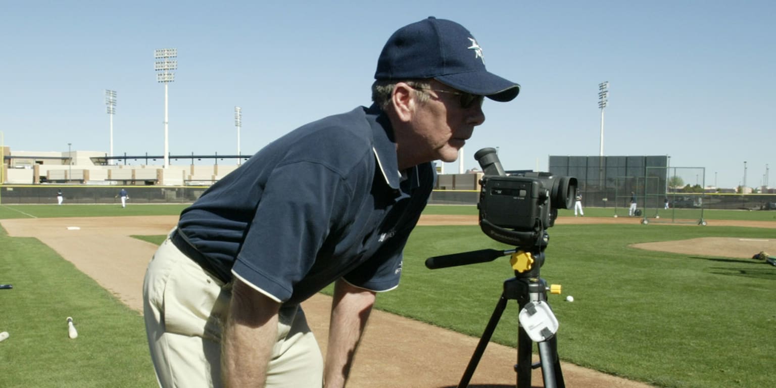 Carl Hamilton passes away at 77