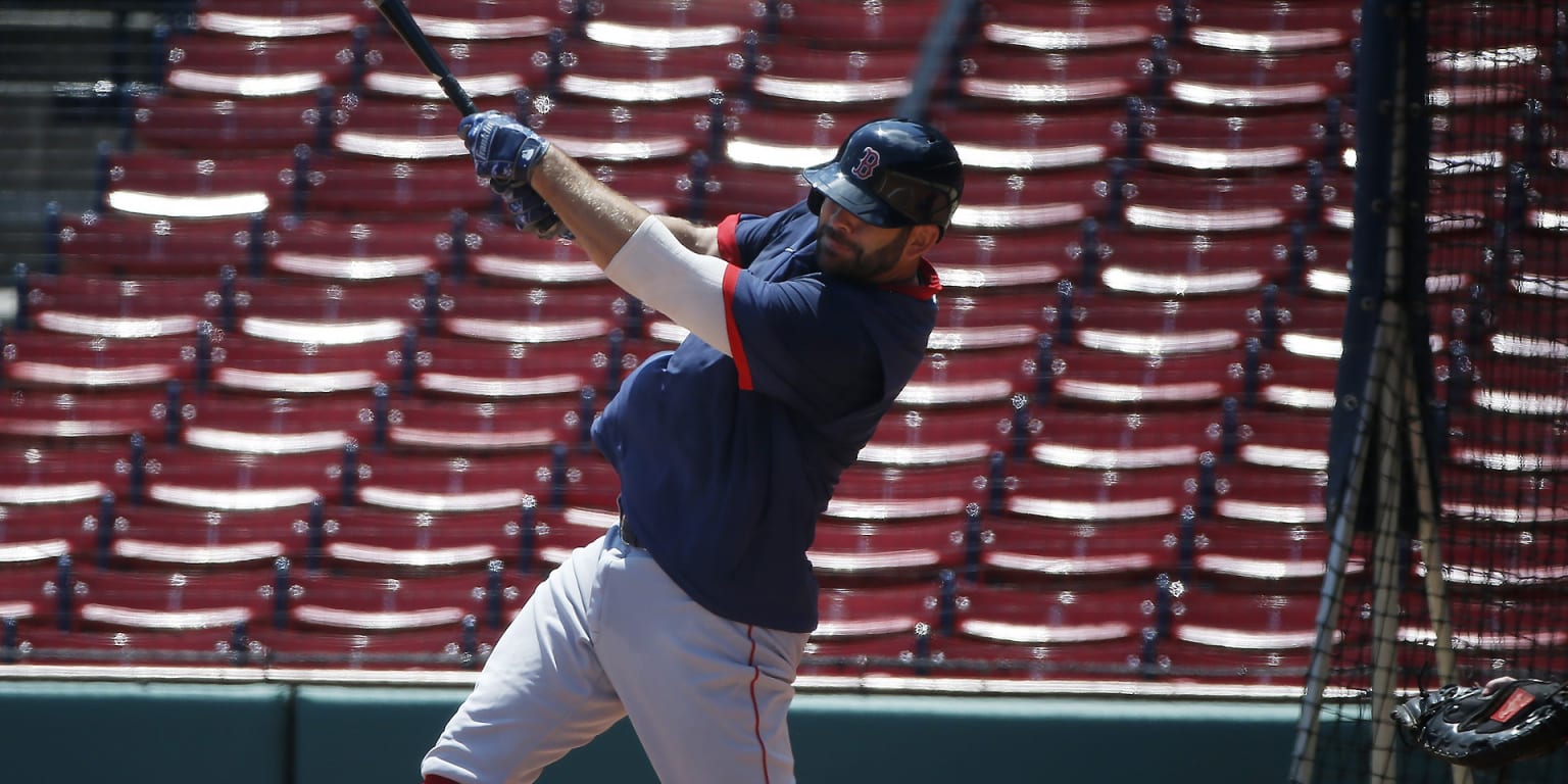 Mitch Moreland talks building batting cage
