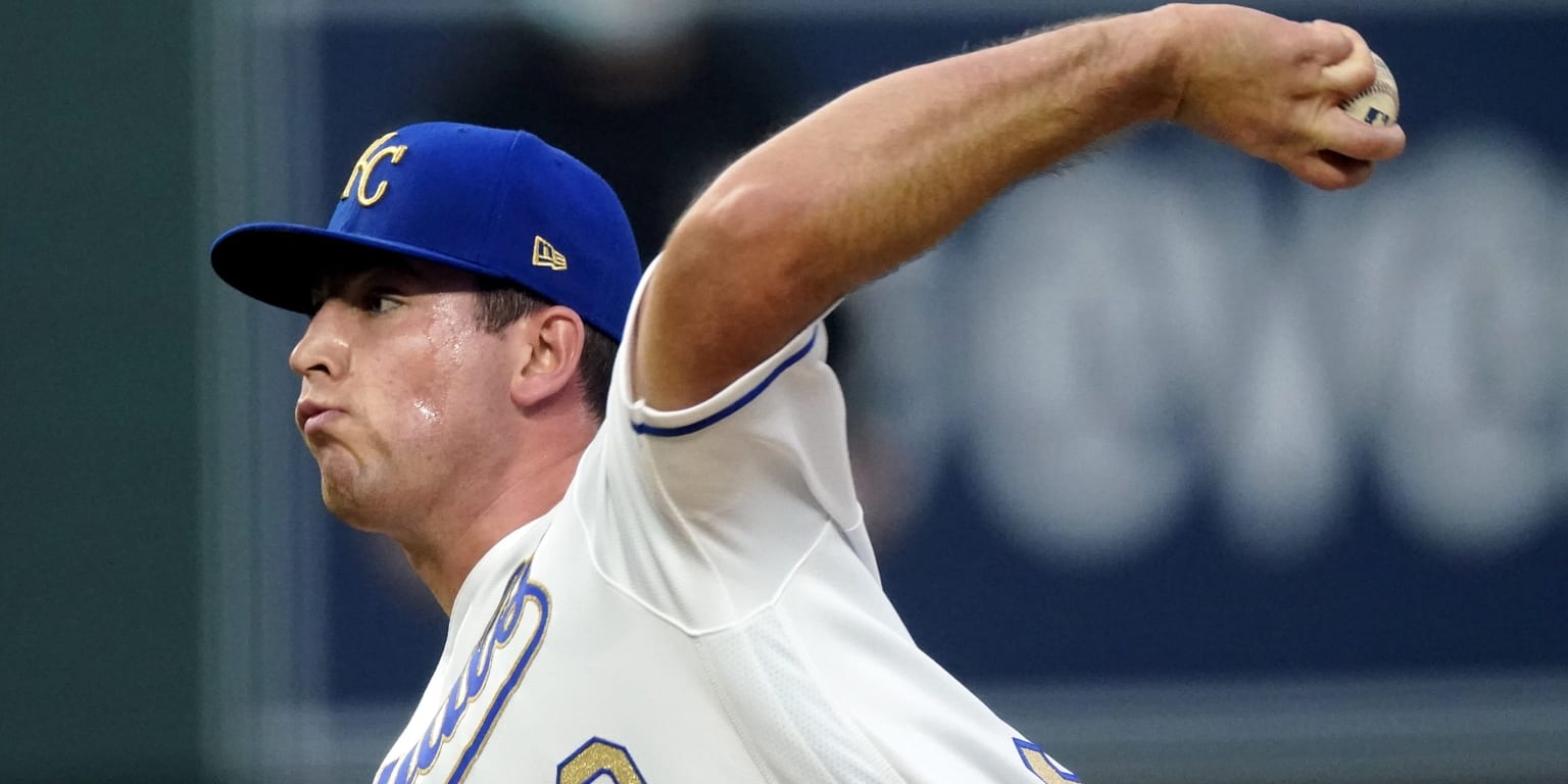 Royals win series opener vs. Pirates