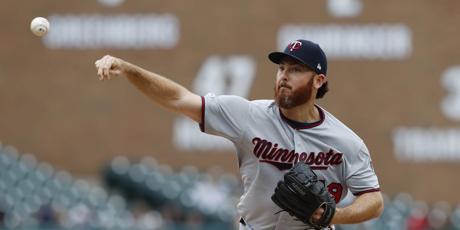Sam Dyson outrighted by Twins, is now a free agent