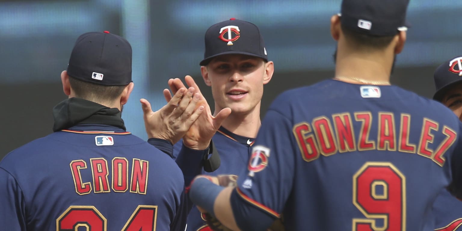 Twins hit 5 homers as power surge continues