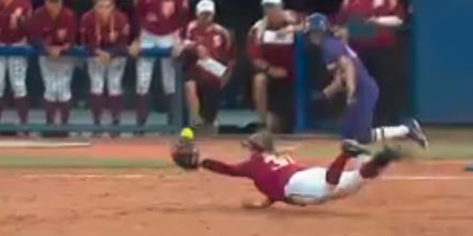 Florida State's Jessie Warren turned an incredible double play in the ...