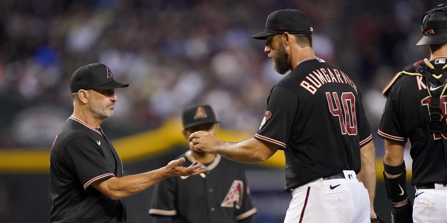 D-backs struggling against Cardinals