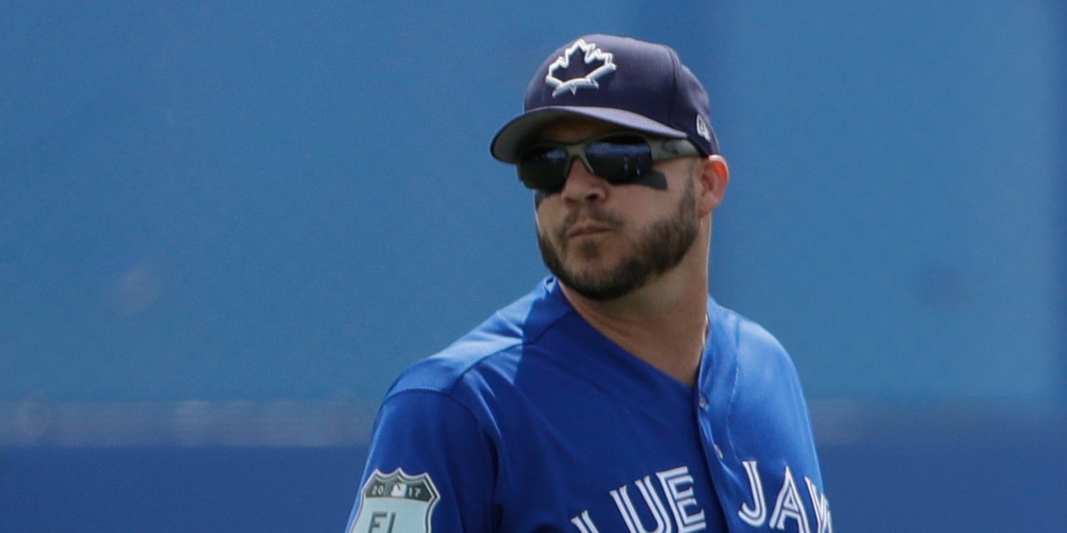 Blue Jays' Steve Pearce returns to left field