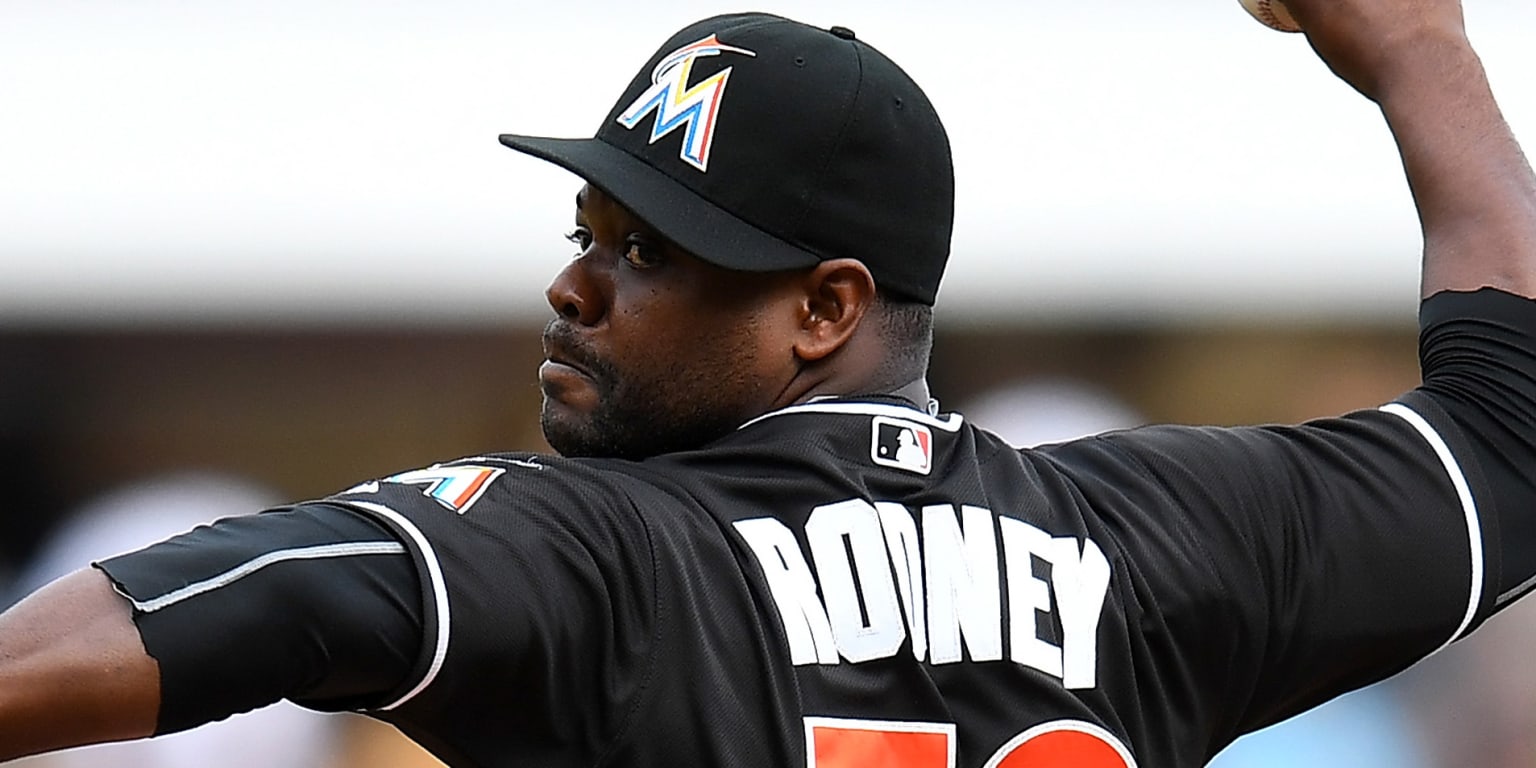 Rodney excited for new start with D-backs