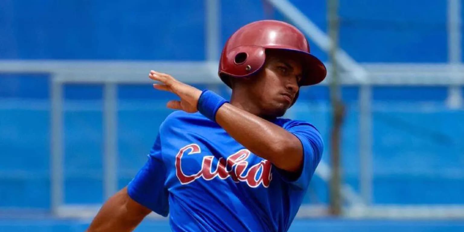 Seattle habría pactado con el cubano Víctor Labrada