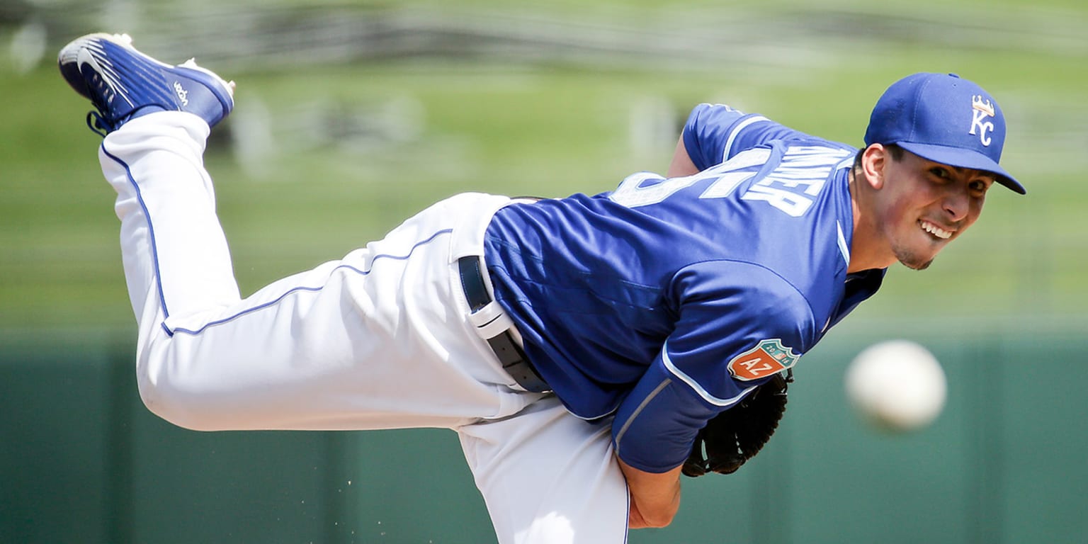 Kyle Zimmer slowed by shoulder issue