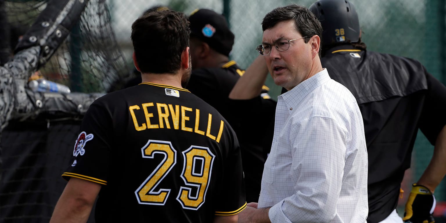 Pirates' Cervelli on mend, team 'refocused'