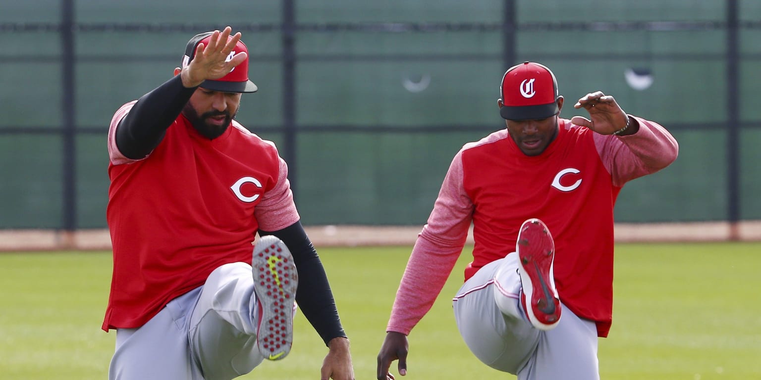 Remaining spring roster questions for Reds