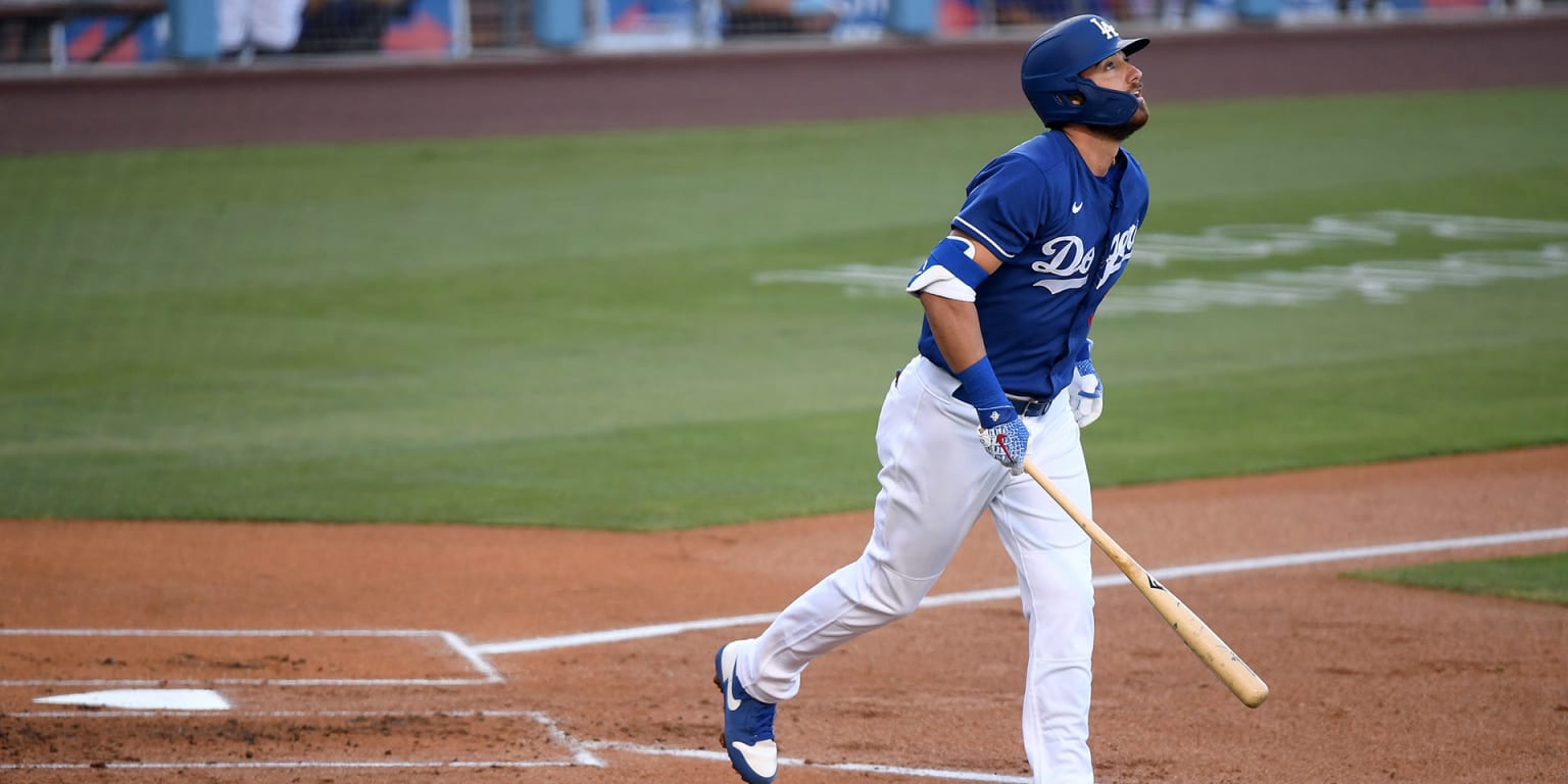 Cody Bellinger leads Dodgers in first exhibition game
