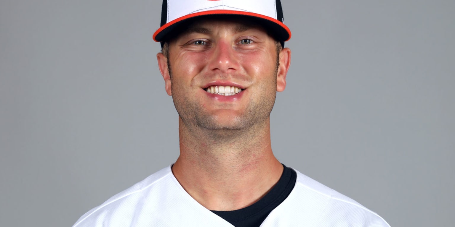 Reds to see where Christian Walker fits roster