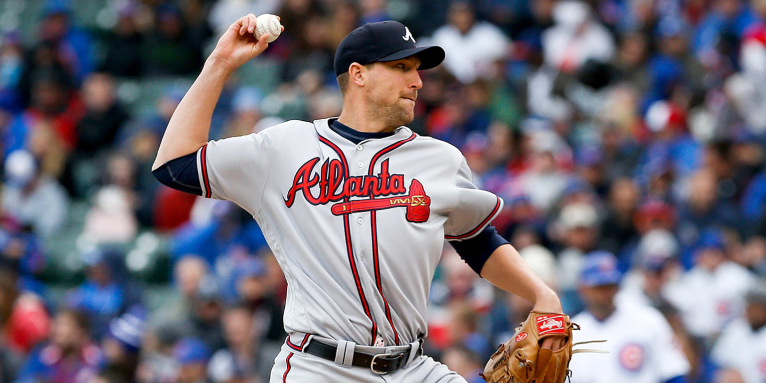 Braves pitcher Jim Johnson on disabled list