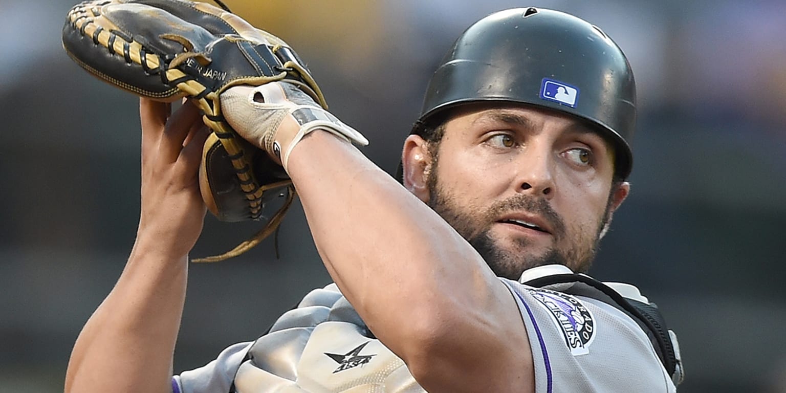 Cardinals recall catcher Michael McKenry